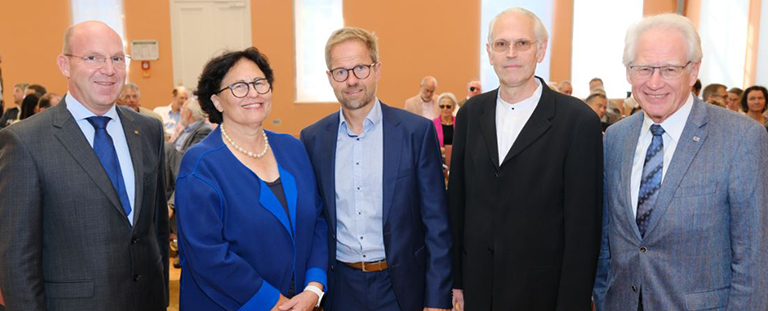 Güte. Kompetenz. Sicherheit. | Pius-Hospital Oldenburg